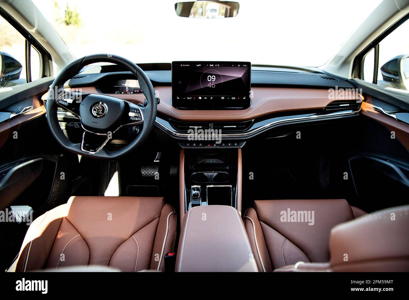 Skoda Enyaq iV 80 car interior, steering wheel, instrument panel Photo ...