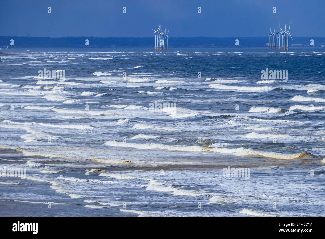 North sea wind farm hi-res stock photography and images - Alamy