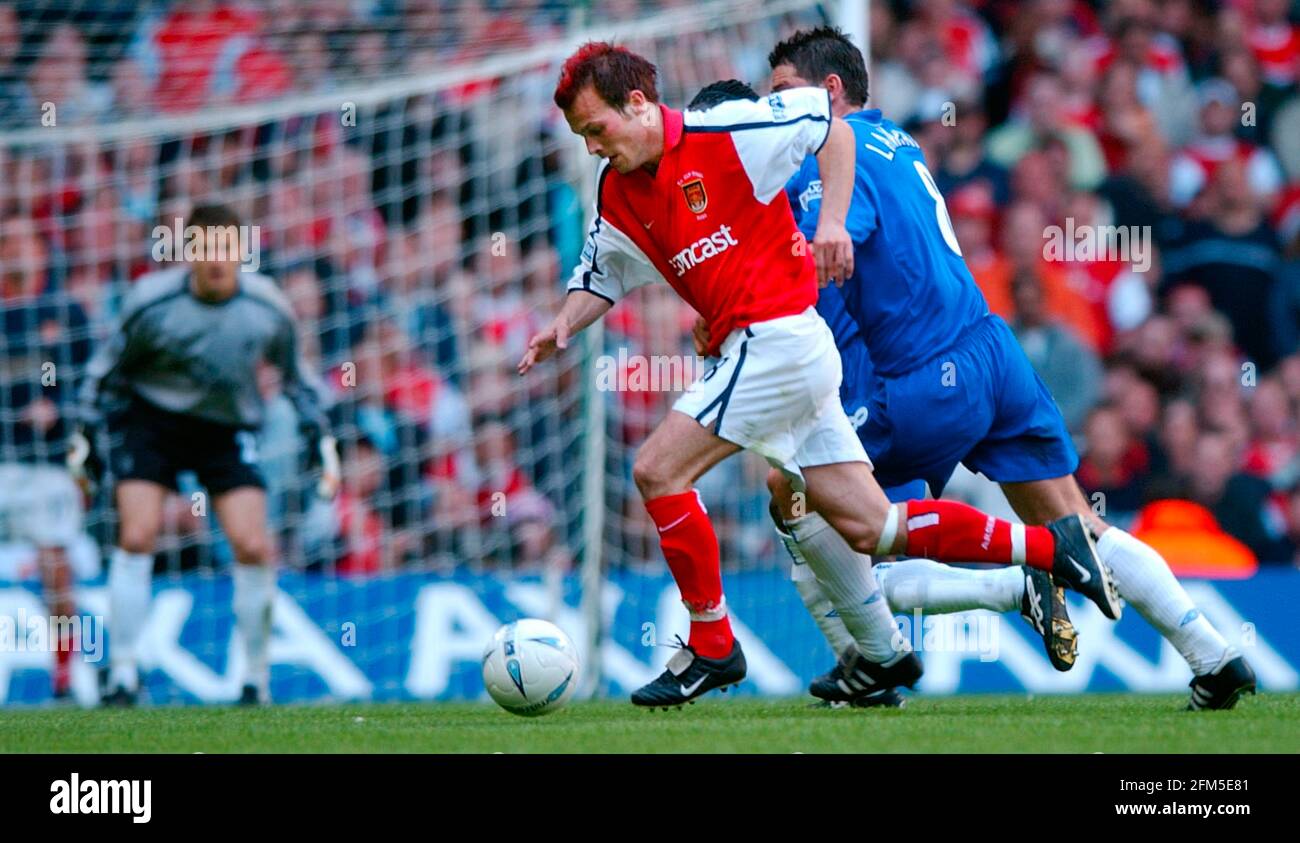 FA CUP FINAL ARSENAL CHELSEA 4/5/2002 Ljungberg PICTURE DAVID ASHDOWN ...