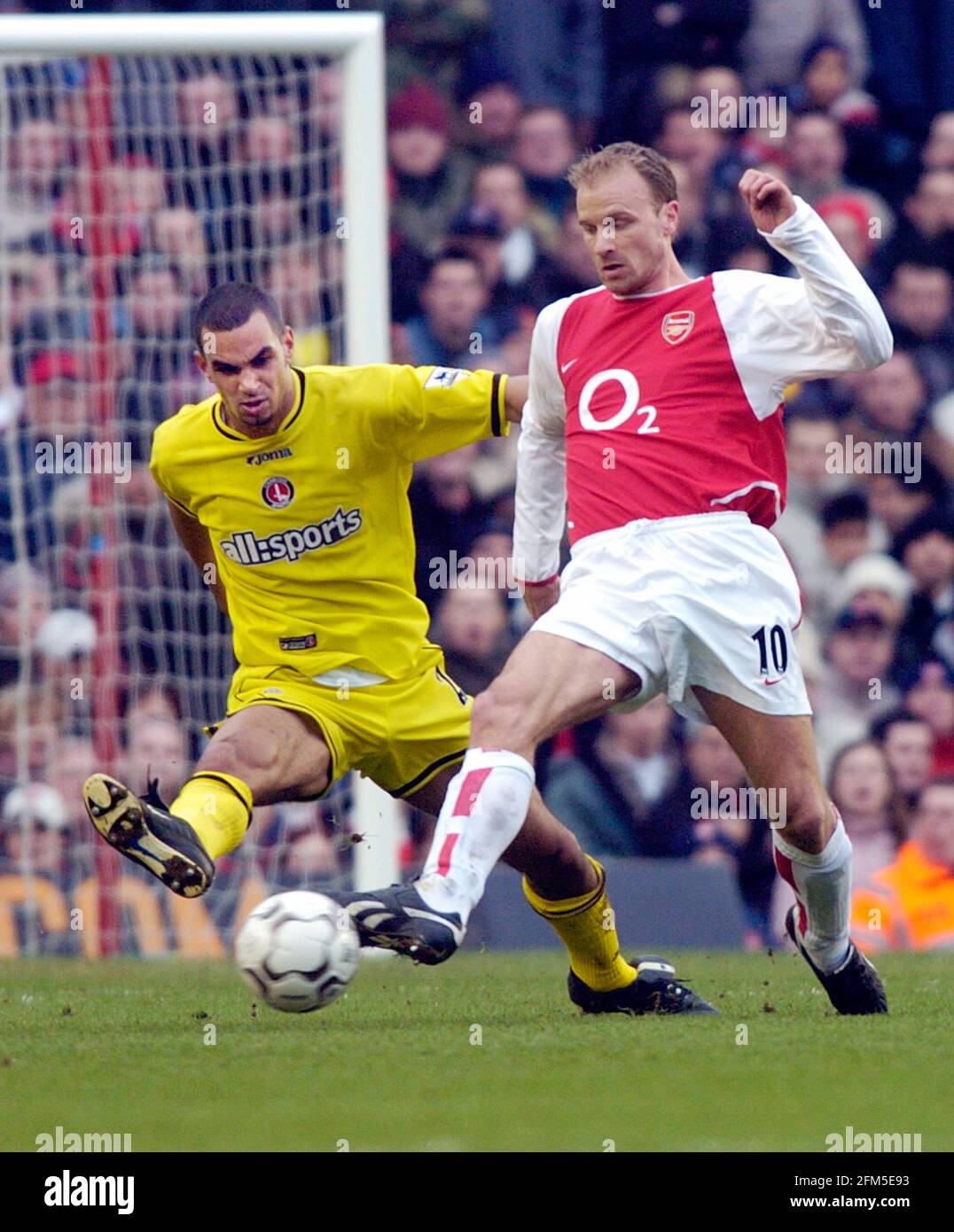 Arsenal premier league 2004 hi-res stock photography and images - Alamy