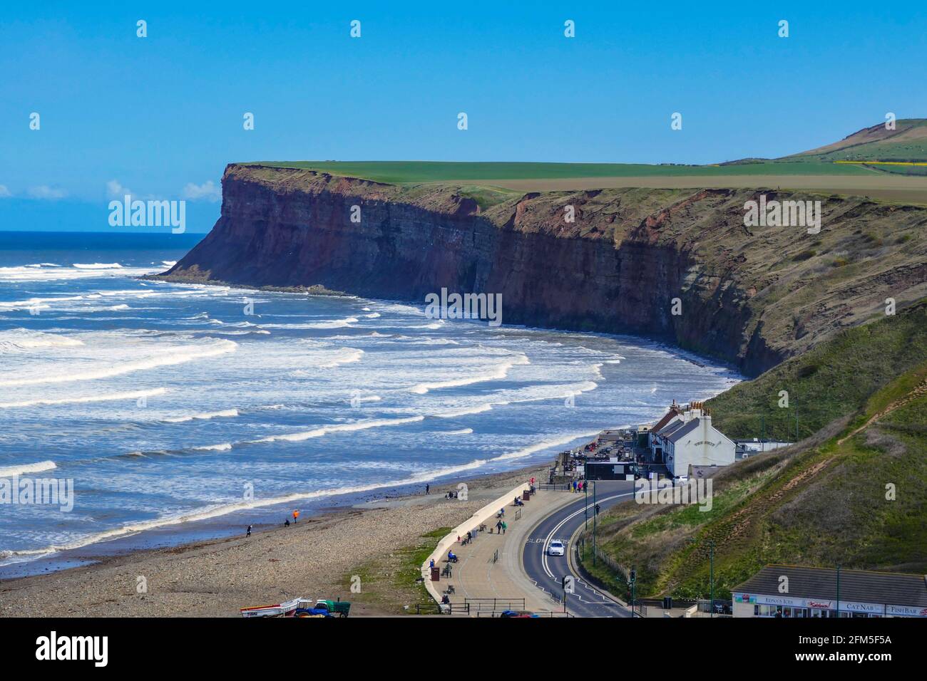 Huntcliff and Old Saltburn, Saltburn by the Sea, seaside resort, North ...