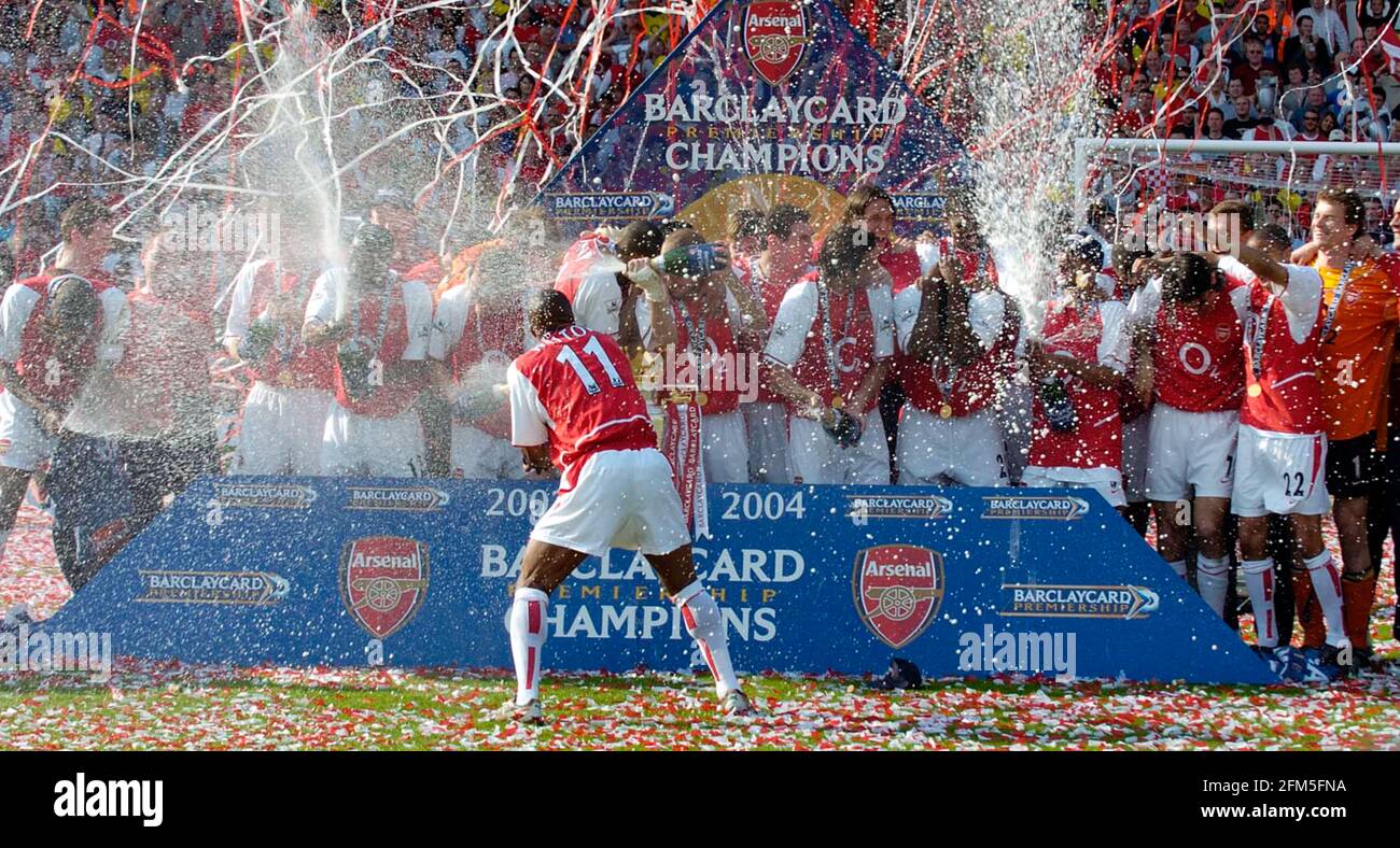 Premier League Trophy Arsenal