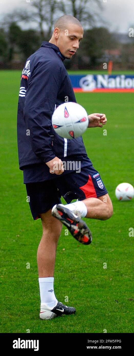 Rio ferdinand training england hi-res stock photography and images - Alamy