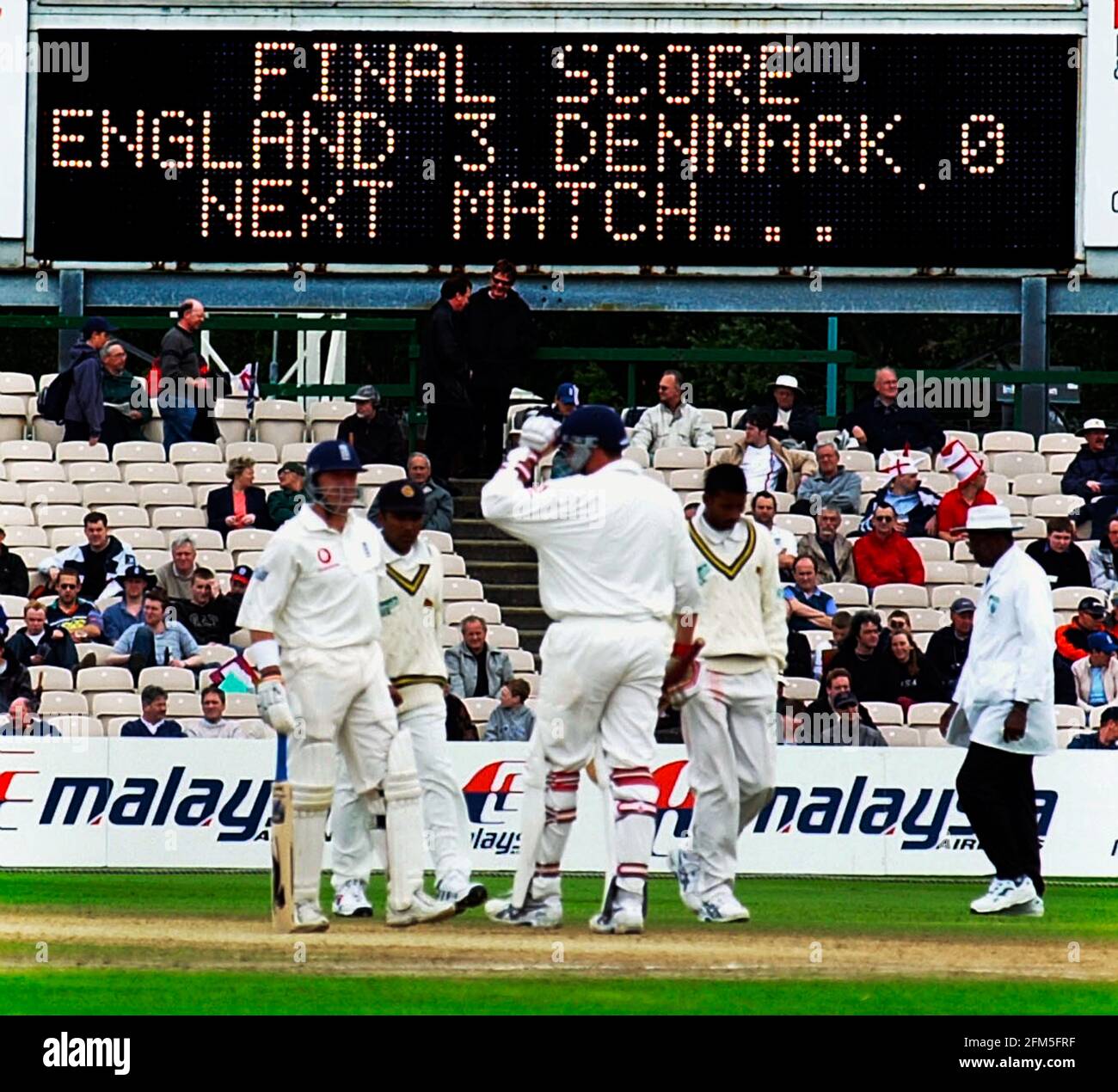 Cricket old picture hi-res stock photography and images - Alamy