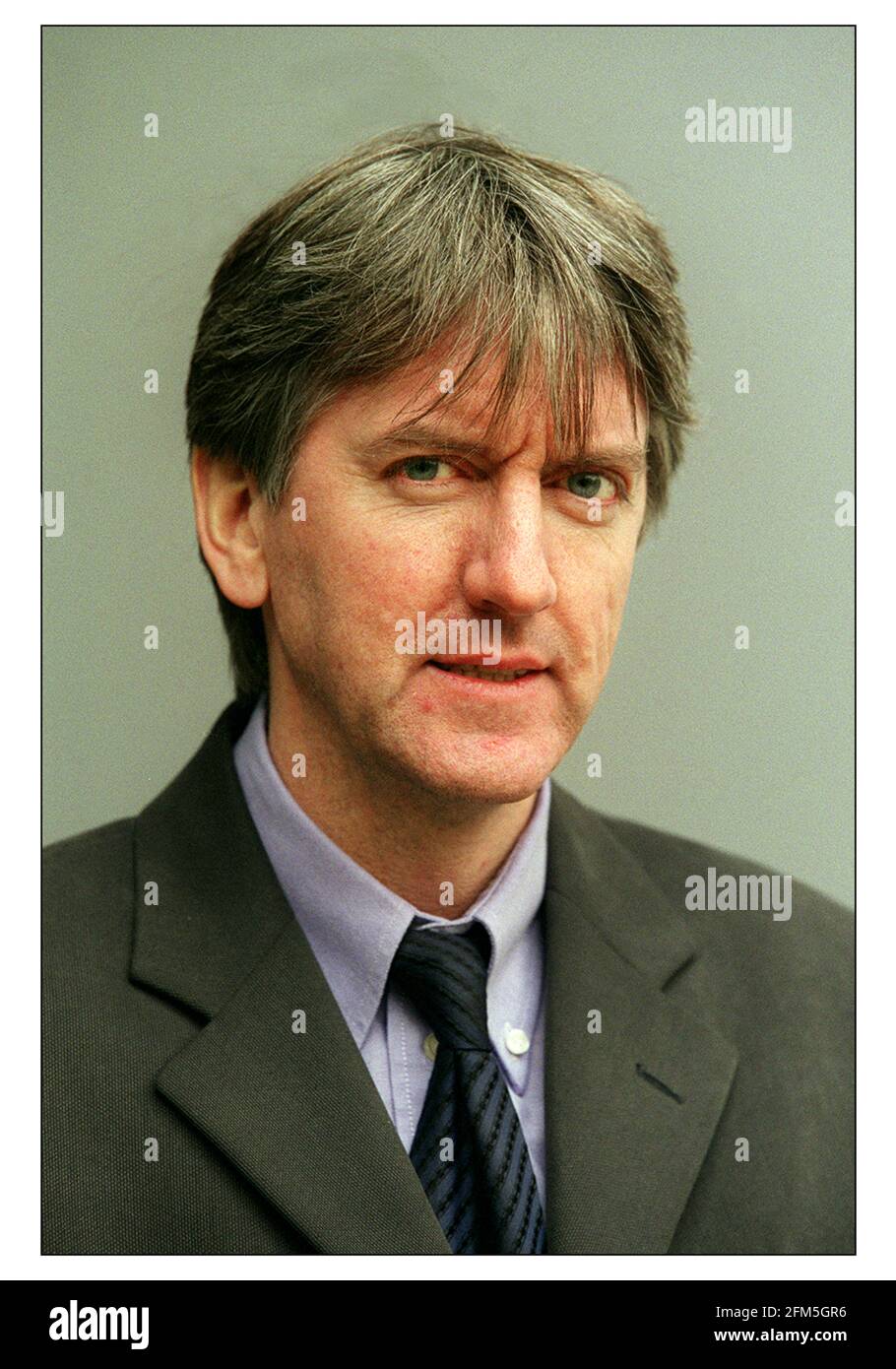 STEVE CONNOR SCIENCE EDITOR, INDEPENDENT FEB 2001 Stock Photo - Alamy