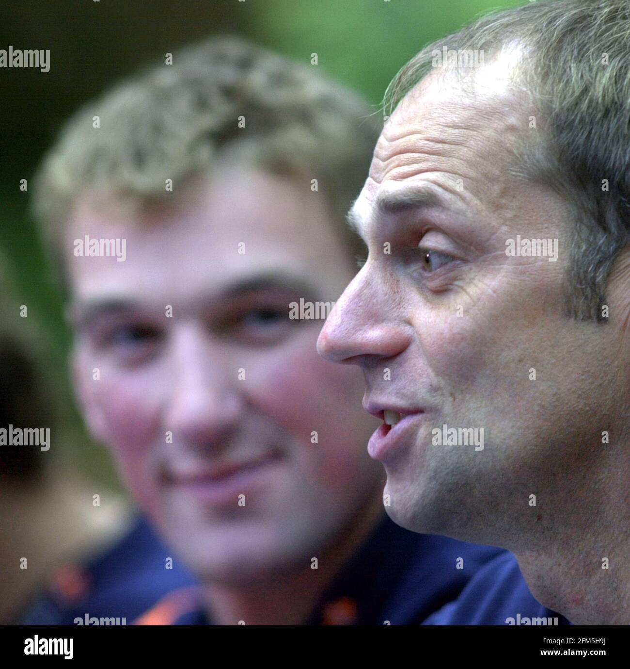 STEVE REDGRAVE AT A PRESS CONFERENCE OCTOBER 2000 TO ANOUNCE HIS ...