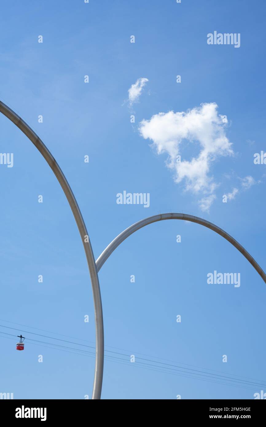 Aluminium lift hi-res stock photography and images - Alamy