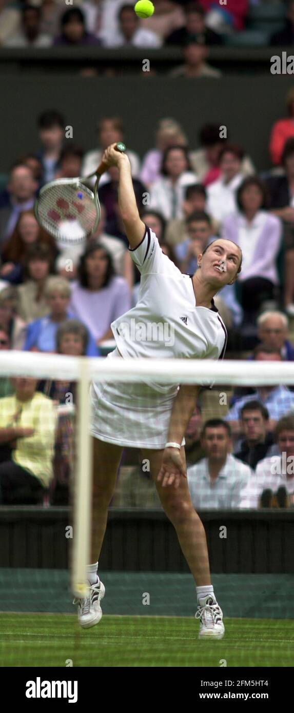 Martina hingis wimbledon hi-res stock photography and images - Alamy