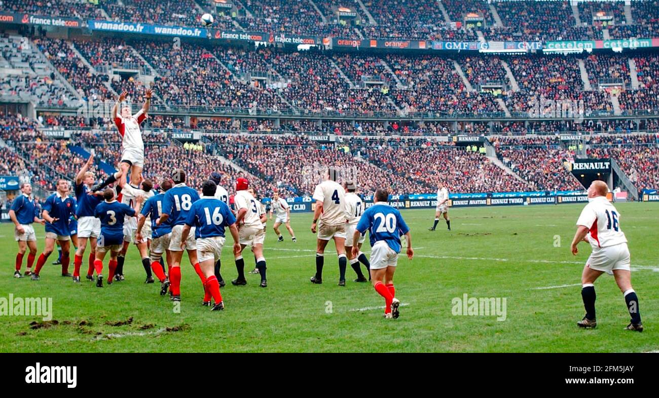 SIX NATIONS FRANCE V ENGLAND 2/3/2002 PICTURE DAVID ASHDOWN. RUGBY Stock Photo - Alamy
