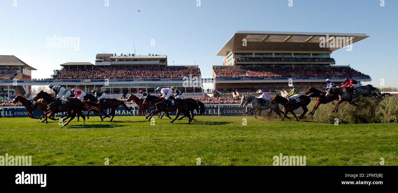 RACING GRAND NATIONAL DAY AT AINTREE 6/4/2002 WATER JUMP PICTURE DAVID ...