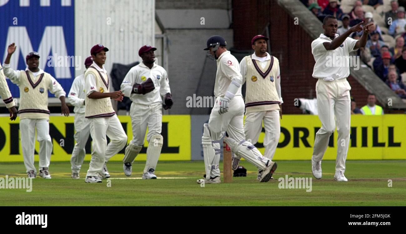 Courtney walsh hi-res stock photography and images - Alamy