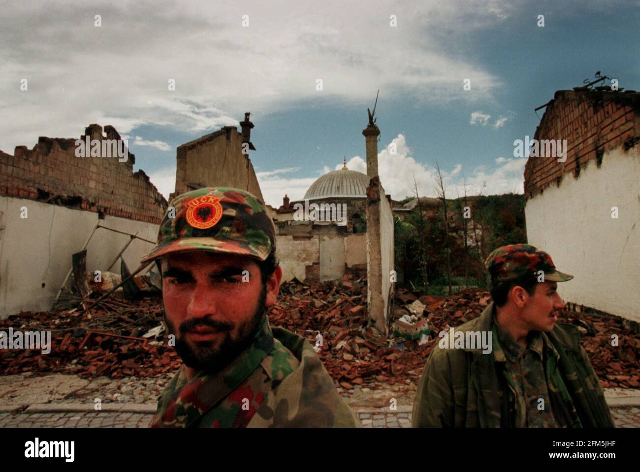 Kla 1999 hi-res stock photography and images - Alamy