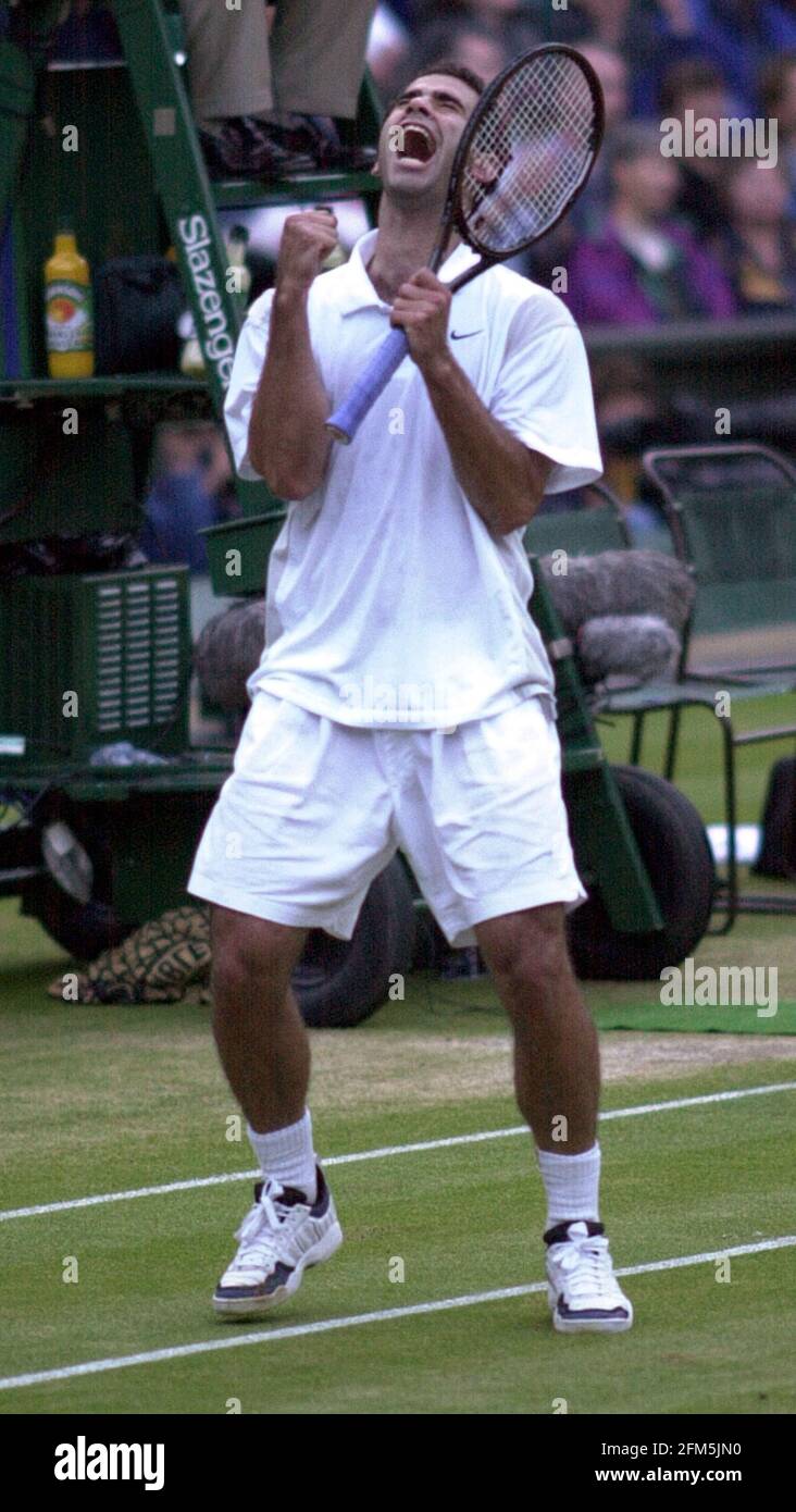 PETE SAMPRAS JUST BEFORE MATCH POINT IN MEN'S FINAL - JULY 2000 AGAINST ...
