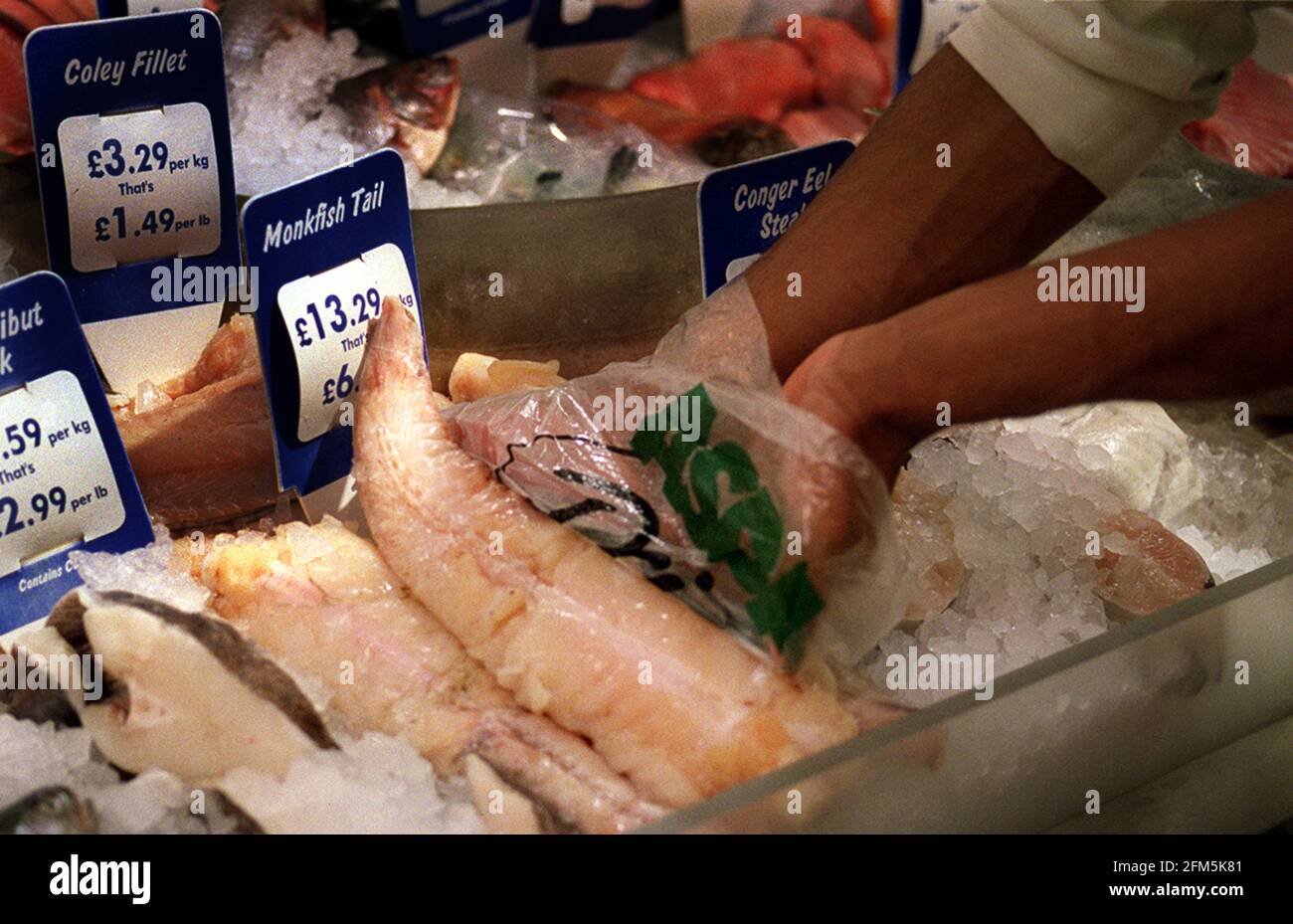 4 october 2001 hi-res stock photography and images - Alamy