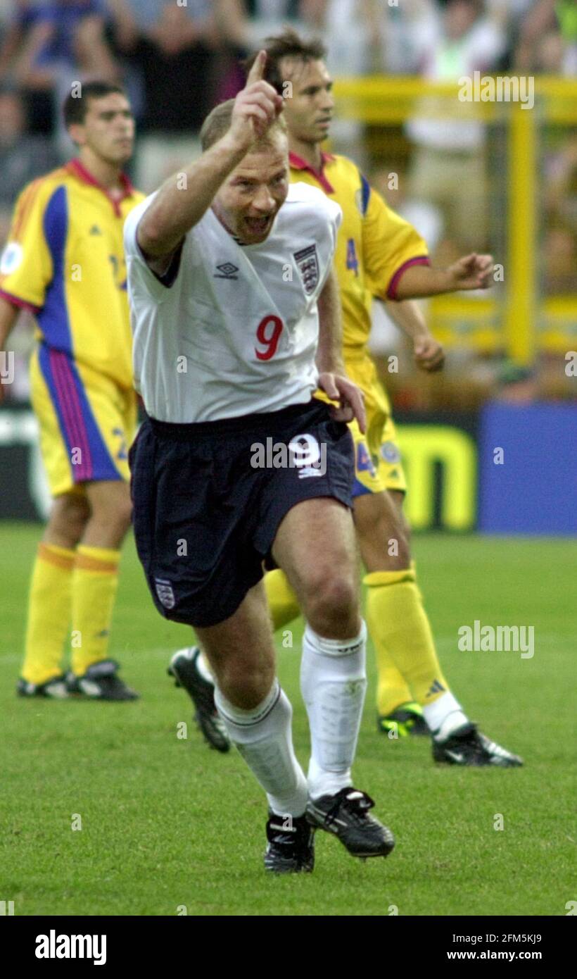 England v Romania Euro 2000 Championships June 2000 Alan Shearer ...
