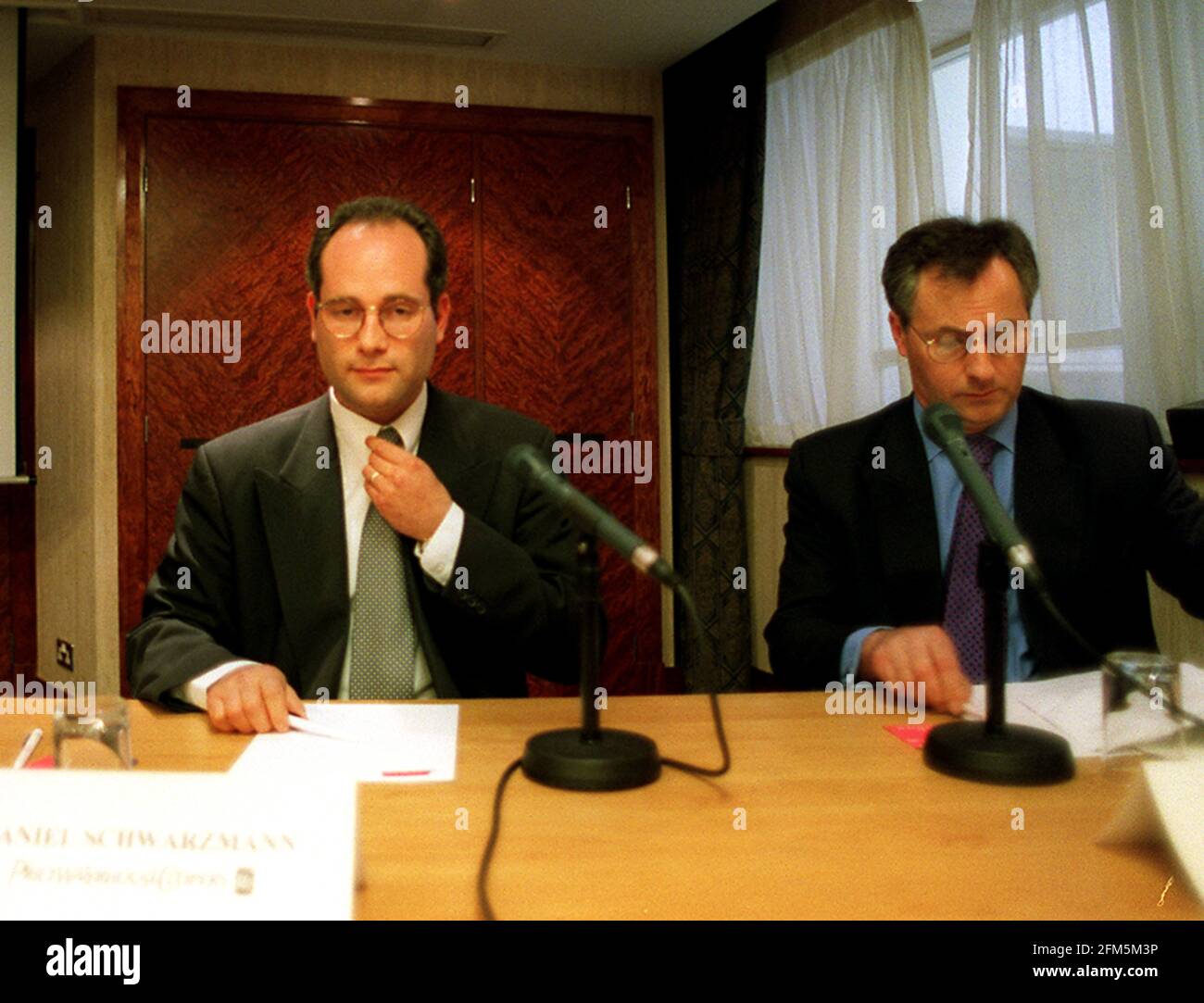 Daniel schwarzmann mark batten london hotel 21 6 01 pic hi-res stock ...