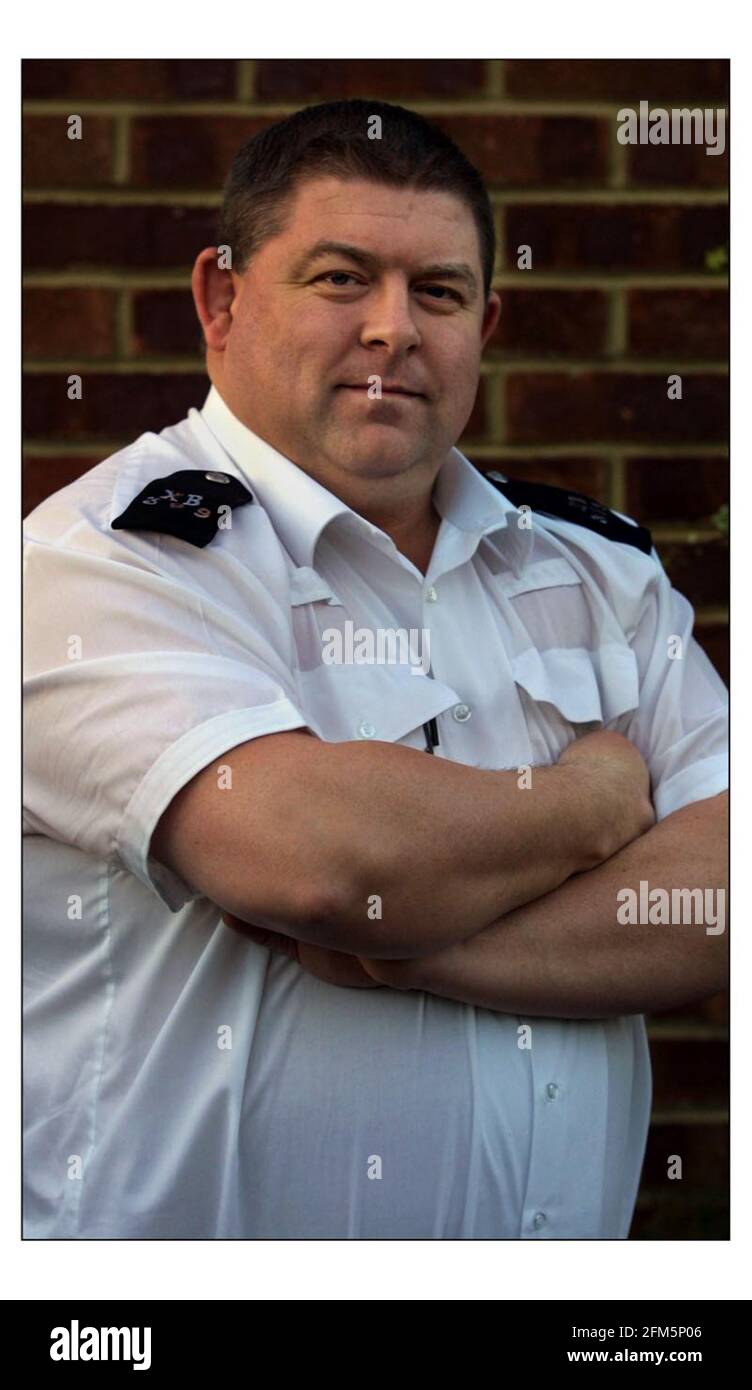 PC Stuart Telfer. pic David Sandison 22/2/2002 Stock Photo - Alamy