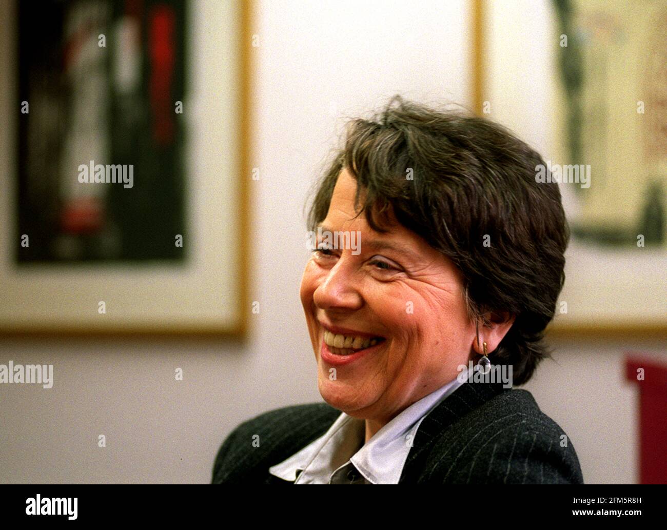 Liz forgan hi-res stock photography and images - Alamy