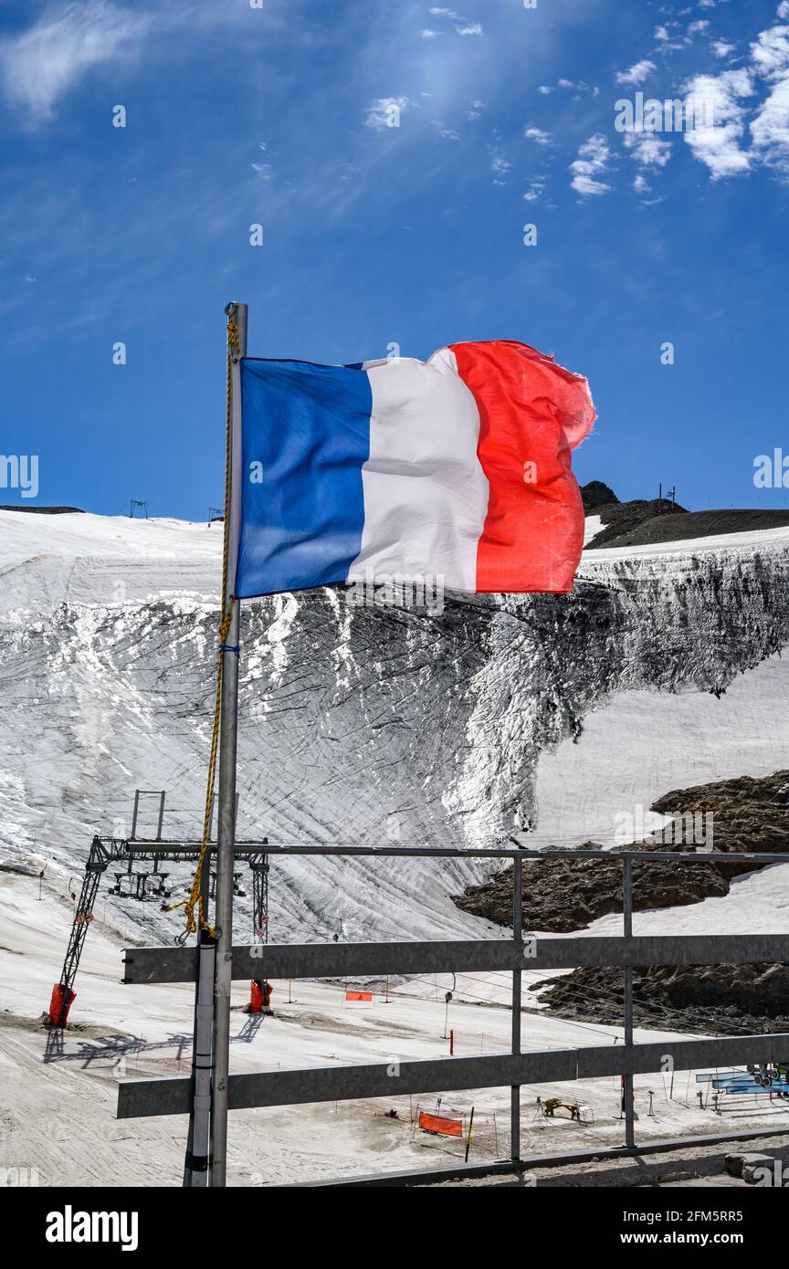 Let deux alpes hi-res stock photography and images - Alamy