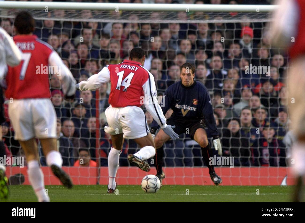 Highbury thierry henry hi-res stock photography and images - Alamy