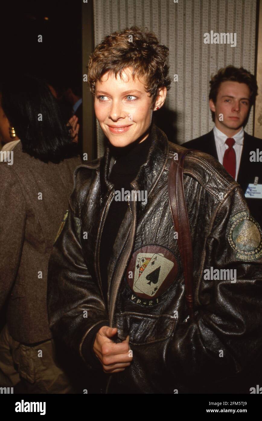 BEVERLY HILLS, CA - NOVEMBER 9: Actress Kate Capshaw attends the "Cross ...