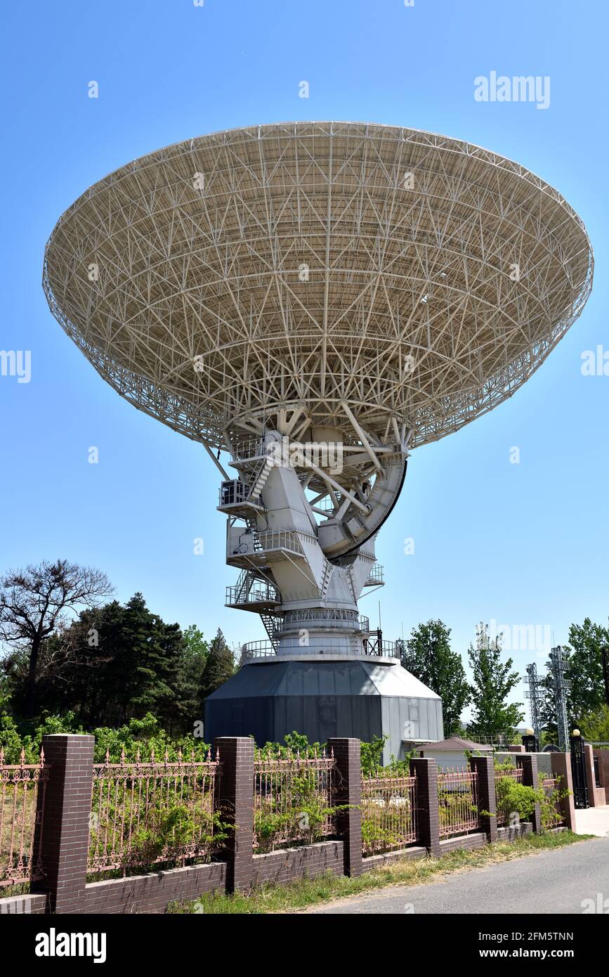 Tv and gsm tower hi-res stock photography and images - Alamy