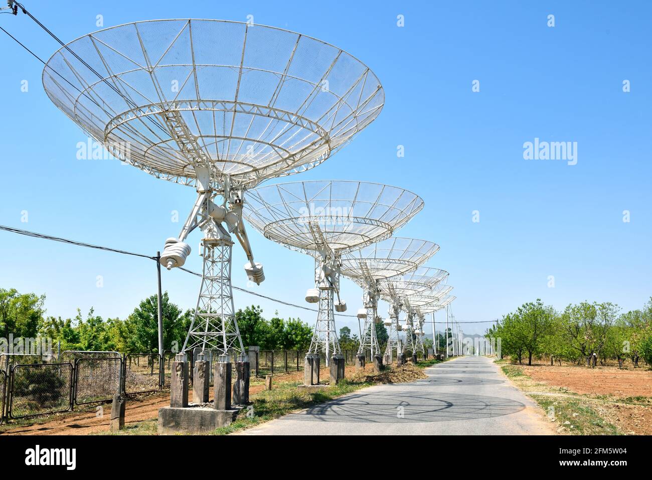 Tv and gsm tower hi-res stock photography and images - Alamy