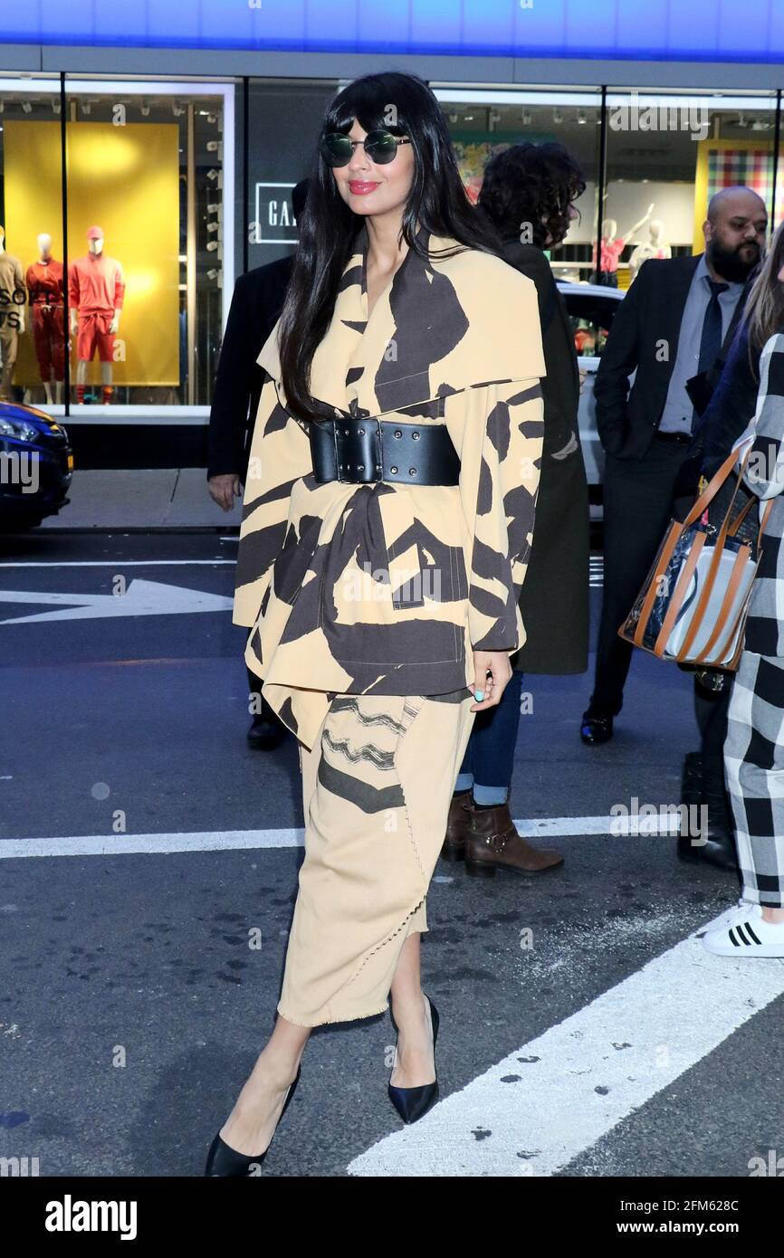 New York - NY - 20200310 Jameela Jamil at Good Morning America to talk ...