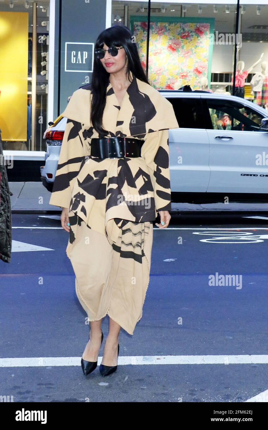 New York - NY - 20200310 Jameela Jamil at Good Morning America to talk ...