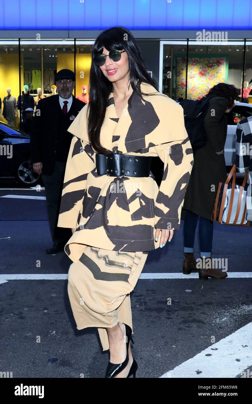 New York - NY - 20200310 Jameela Jamil at Good Morning America to talk ...