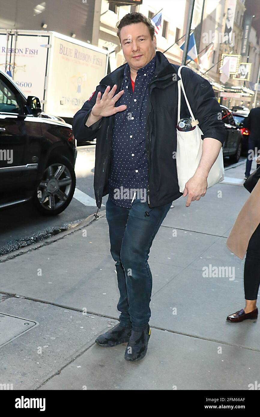 New York - NY - 20200304 Rocco DiSpirito is seen outside Good Morning ...