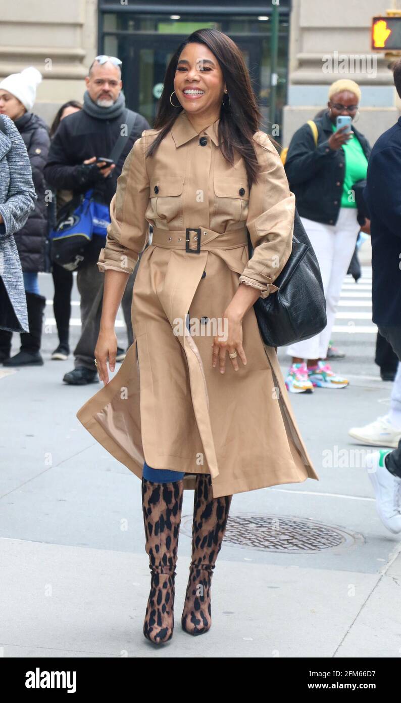 New York - NY - 20200312- Regina Hall Looking Chic at Build Series ...