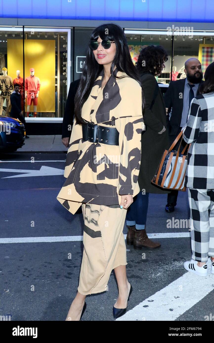 New York - NY - 20200310 Jameela Jamil at Good Morning America to talk ...