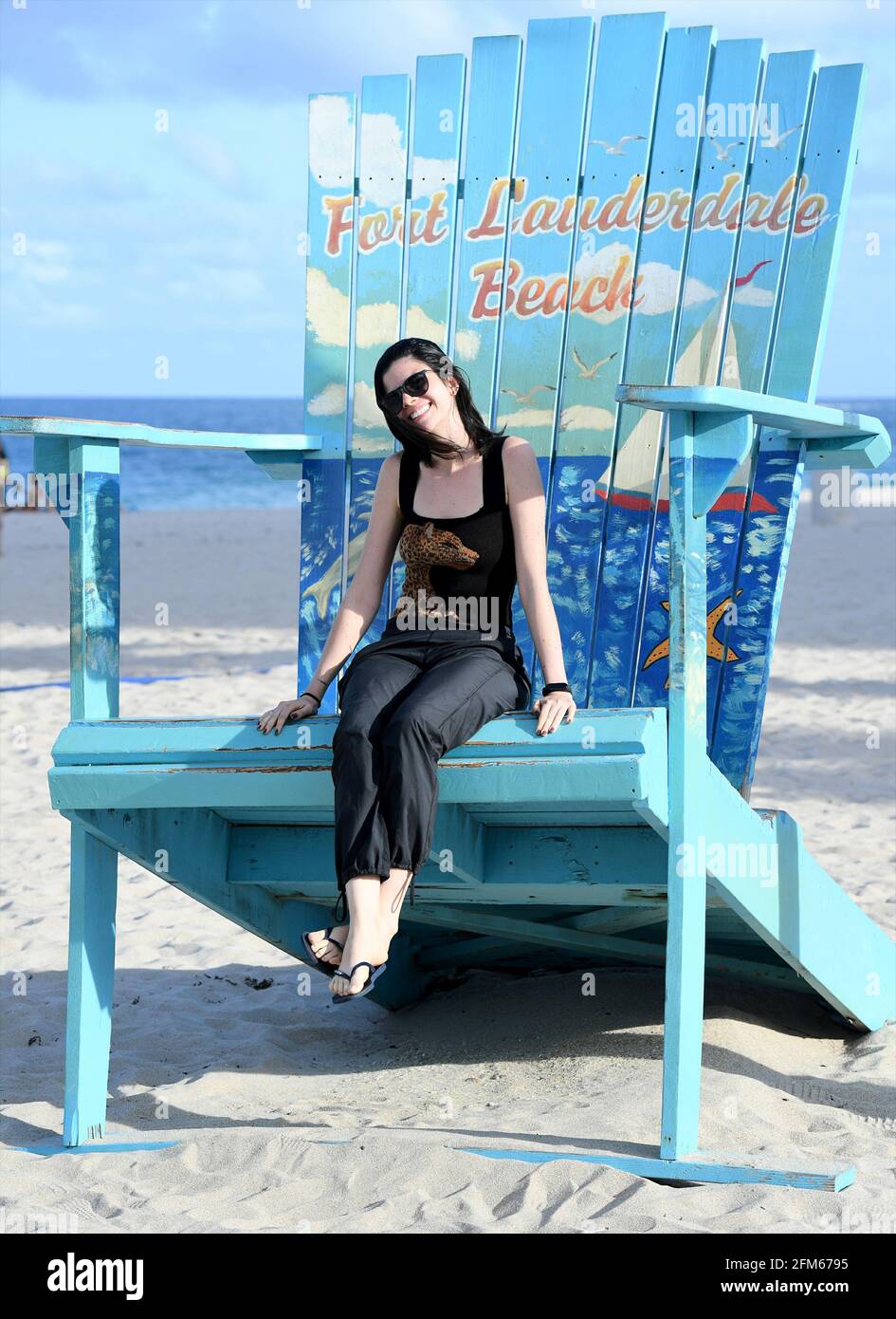 Spring break breakers hi-res stock photography and images - Alamy