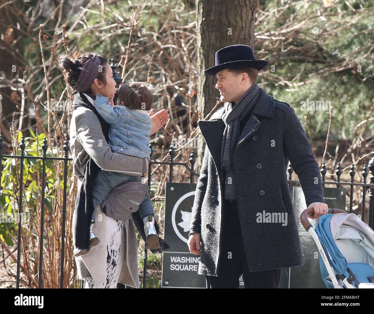 New York - NY - 03/08/2020 - Matthew Morrisonwife Renee Puenteand son ...