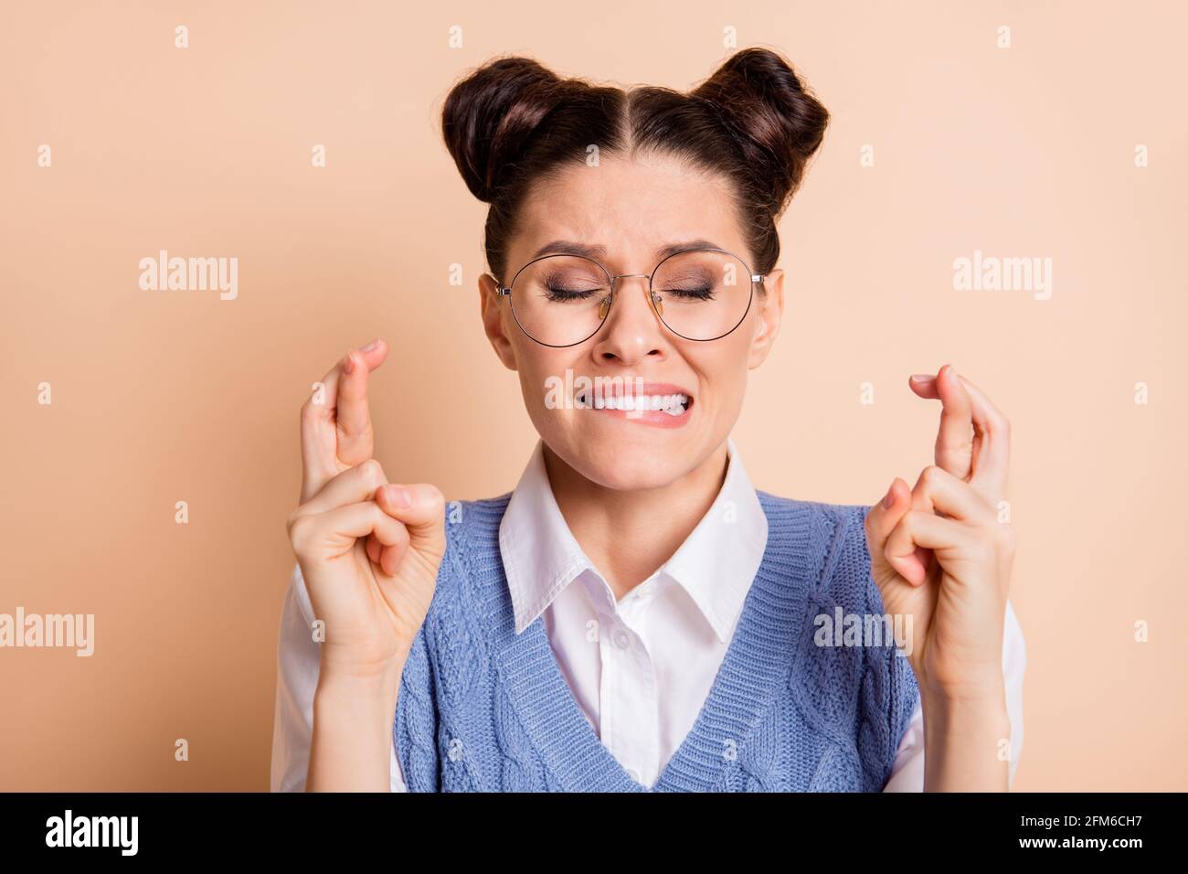 Photo of brunette hope nice lady crossed fingers wear spectacles white ...
