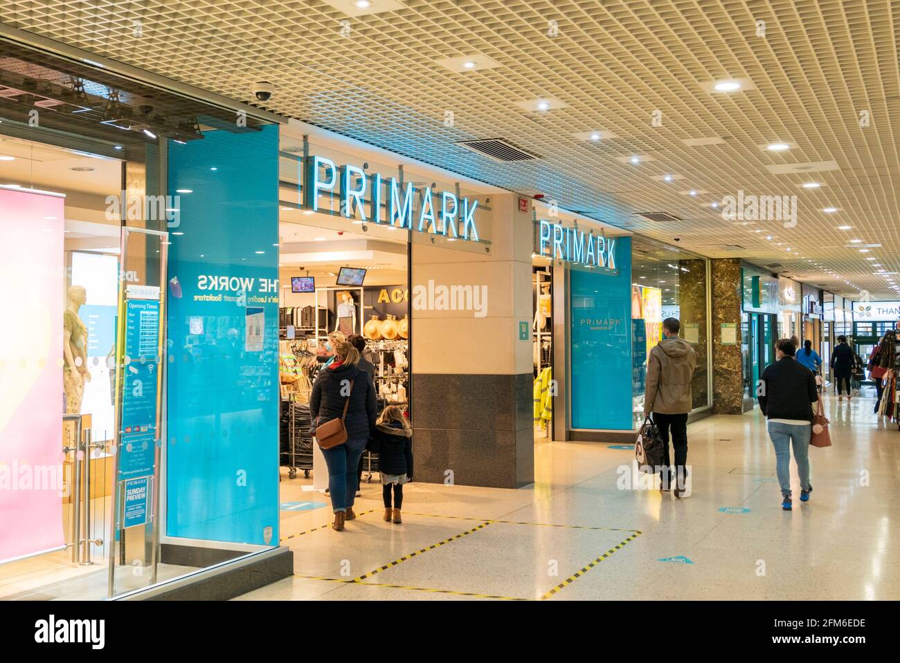 Primark inside hi-res stock photography and images - Alamy
