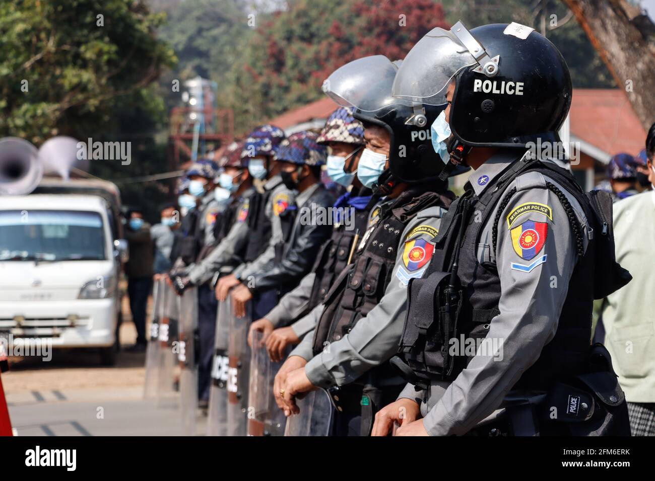 Myanmar protest shields hi-res stock photography and images - Alamy