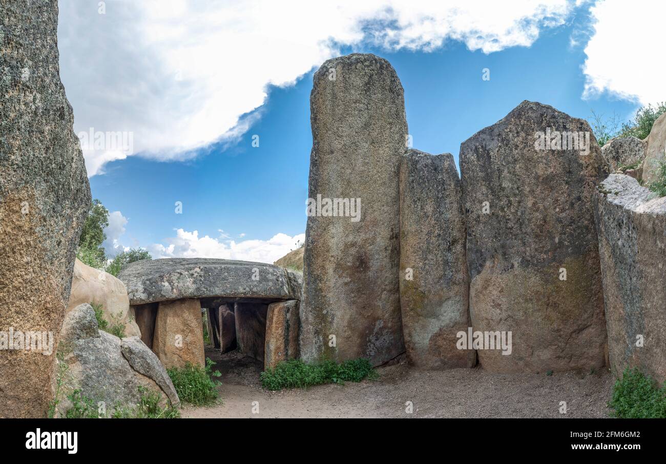 Dolmen of Lacara, the biggest megalithic burial in Extremadura Stock ...