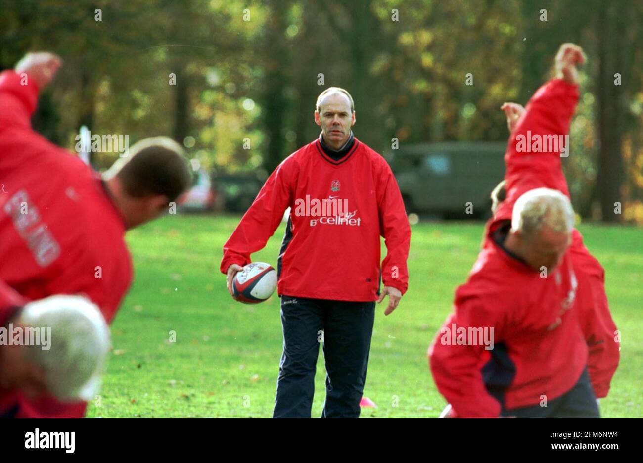 ENGLAND RUGBY TEAM TRAINING AT SANDHURST. IN CENTRE FACING THE CAMERA ...