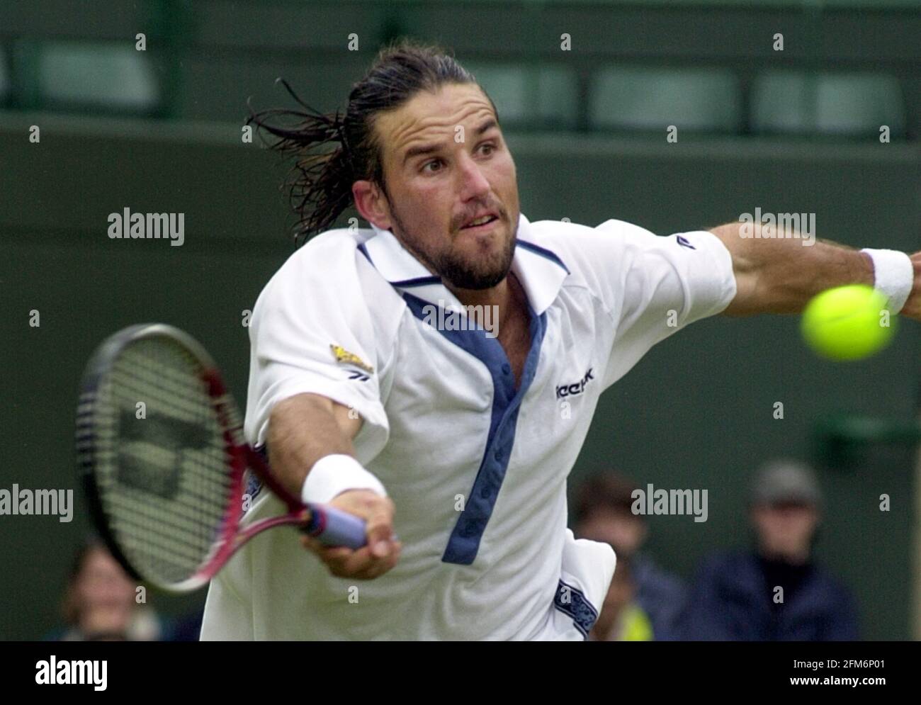Wimbledon rafter action hi-res stock photography and images - Alamy