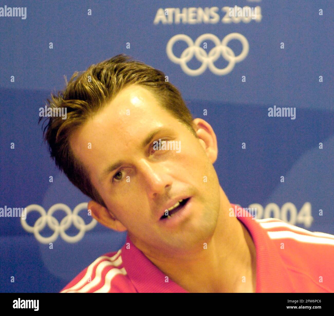 OLYMPIC GAMES IN ATHENS 2004. 21/8/2004 BEN AINSLEY LEADING . PICTURE ...