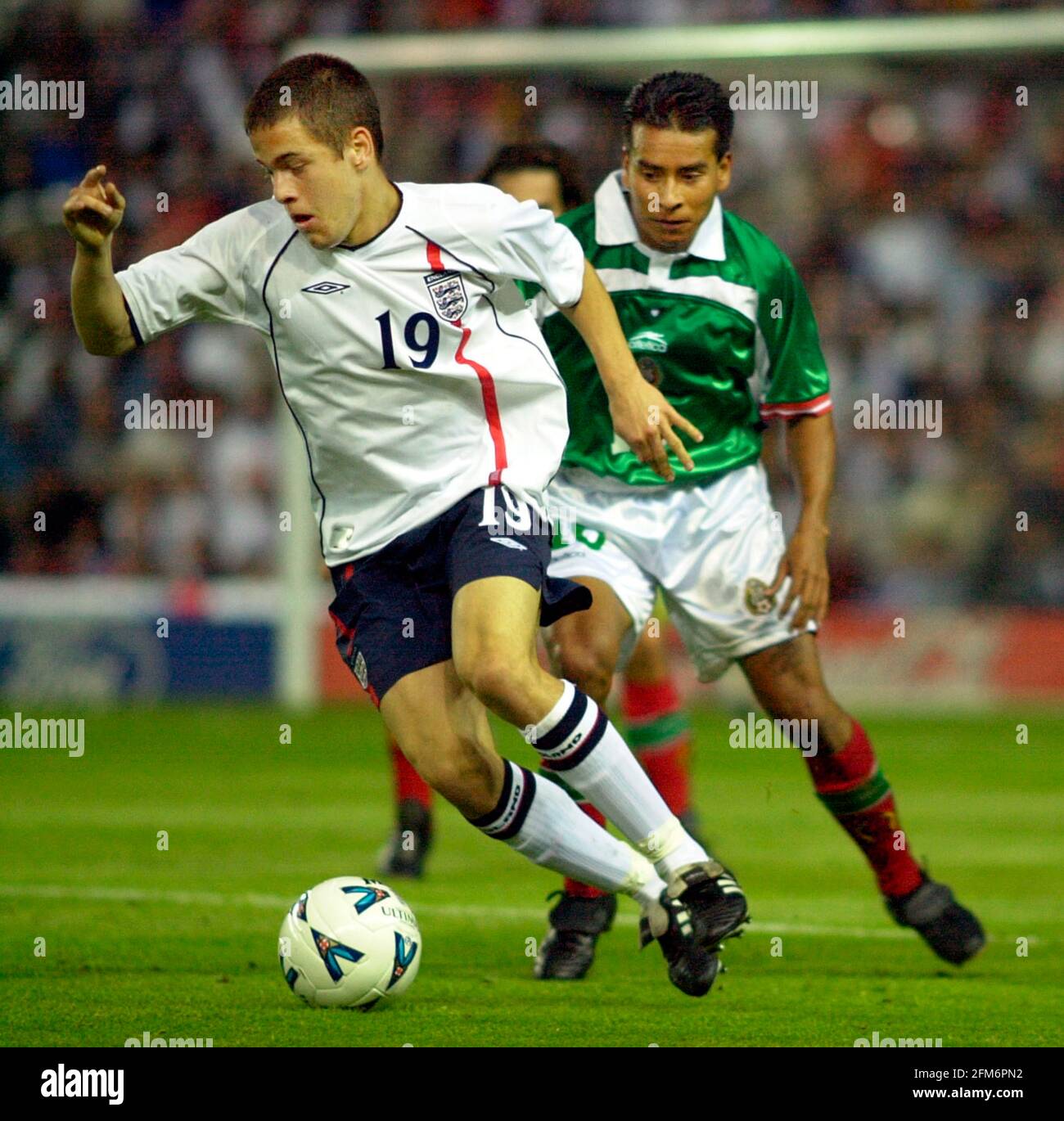 ENGLAND V MEXICO AT PRIDE PARK DERBY 25/5/2001 JOE COAL PICTURE DAVID ...
