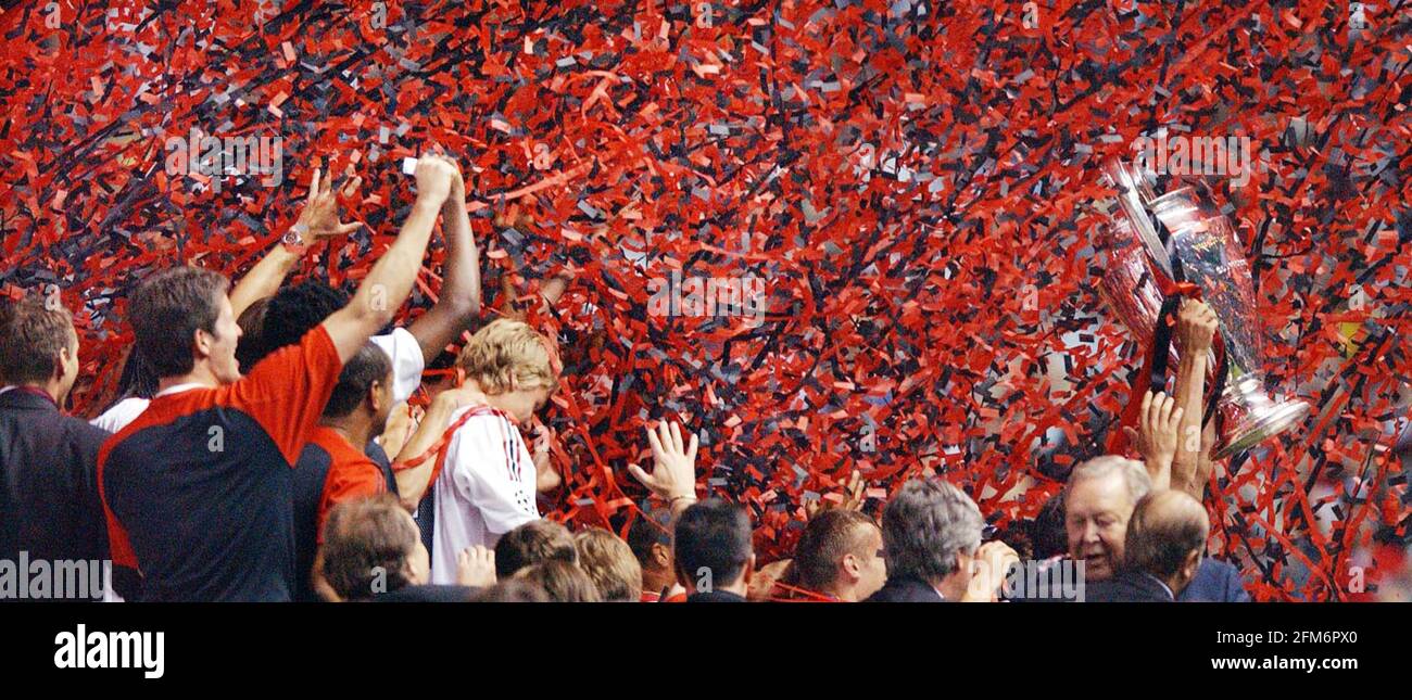 CHAMPIONS LEAGUE FINAL AT OLD TRAFFORD JUVENTUS V AC MILAN 28/5/2003 ...