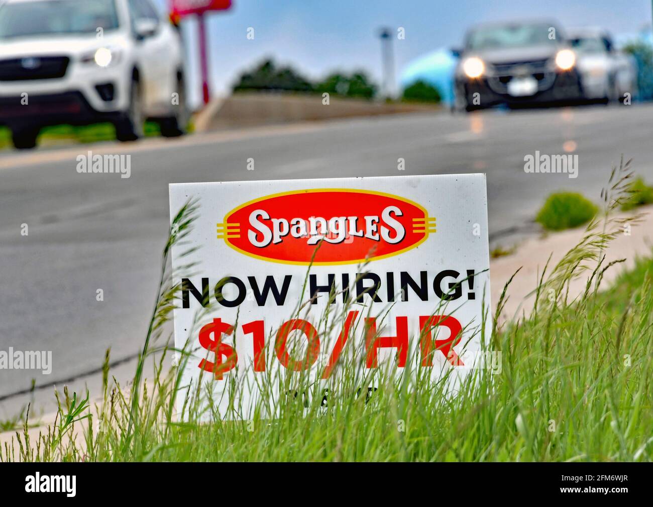 Spangles now hiring signs at location in Emporia Kansas Stock Photo - Alamy