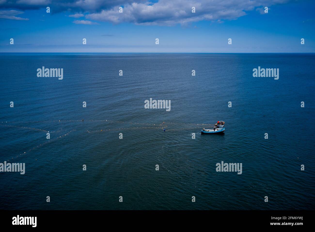 Gulf of thailand fishing trawler hi-res stock photography and images ...