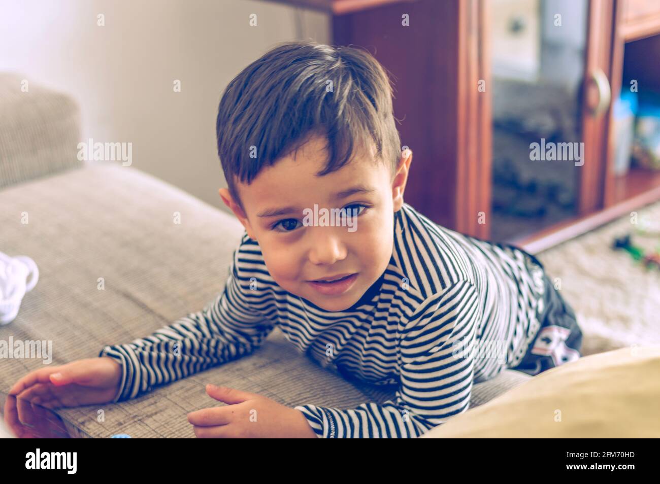 Teenage boy angry phone hi-res stock photography and images - Alamy