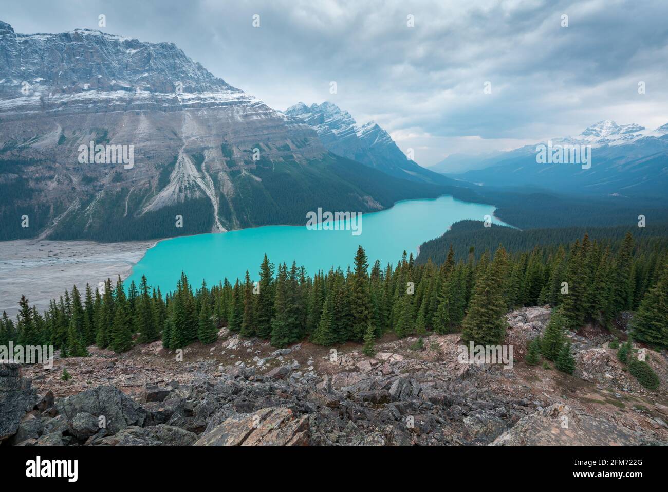 Endless rocky landscape under cloudy hi-res stock photography and ...
