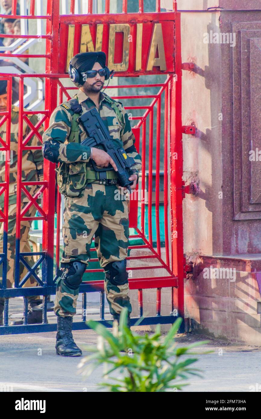 India Pakistan Border Guards Pakistan Punjab Wagah Pakistani And
