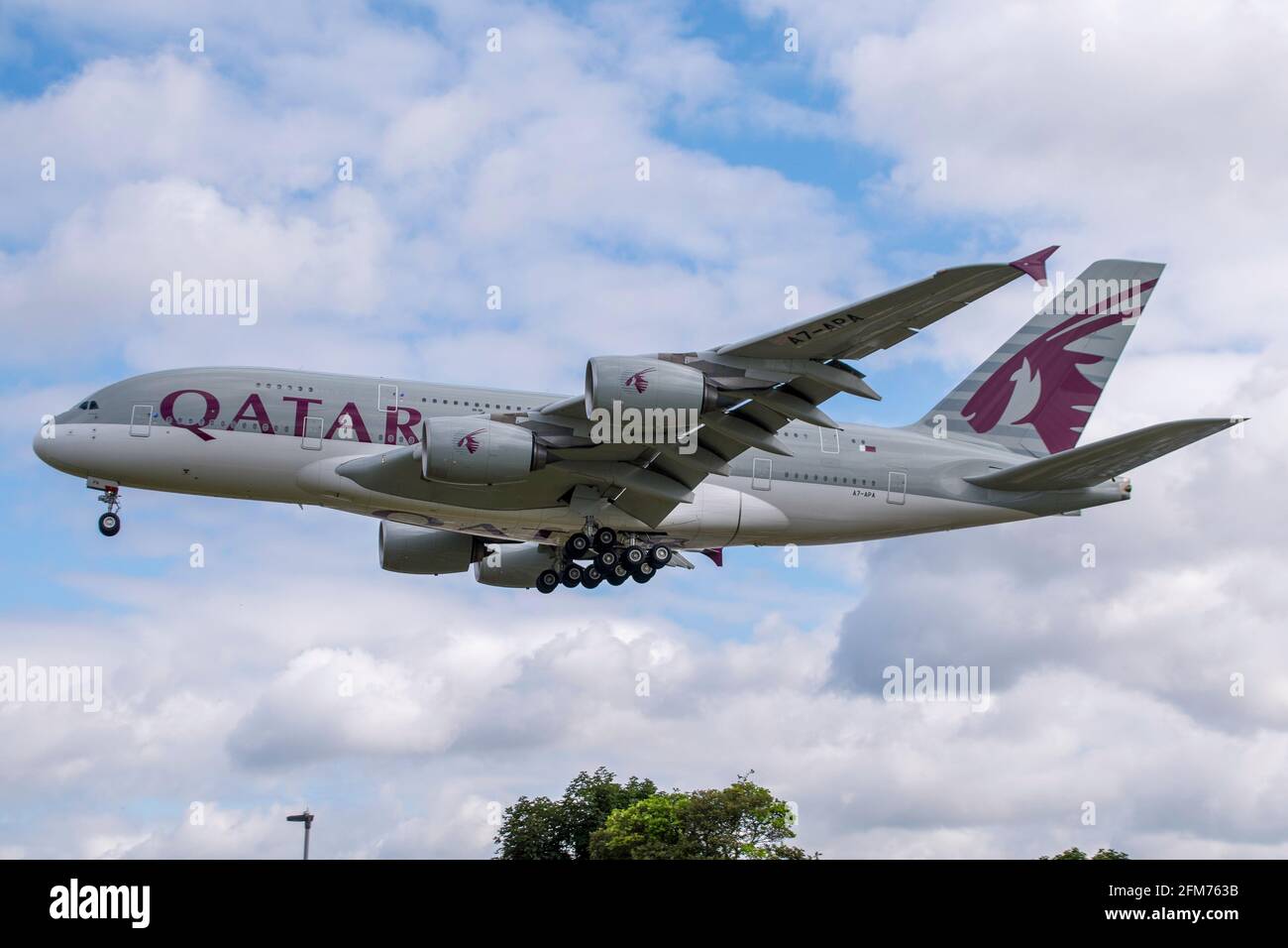 Qatar airways Airbus A380 Stock Photo - Alamy